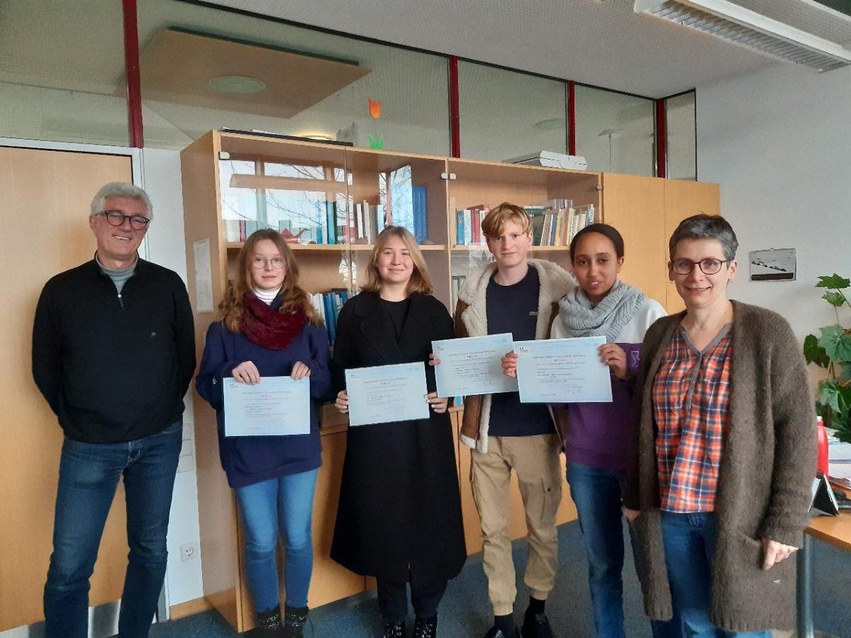 Erfolgreiche DELF-Teilnahme – dietrich-bonhoeffer-gymnasium